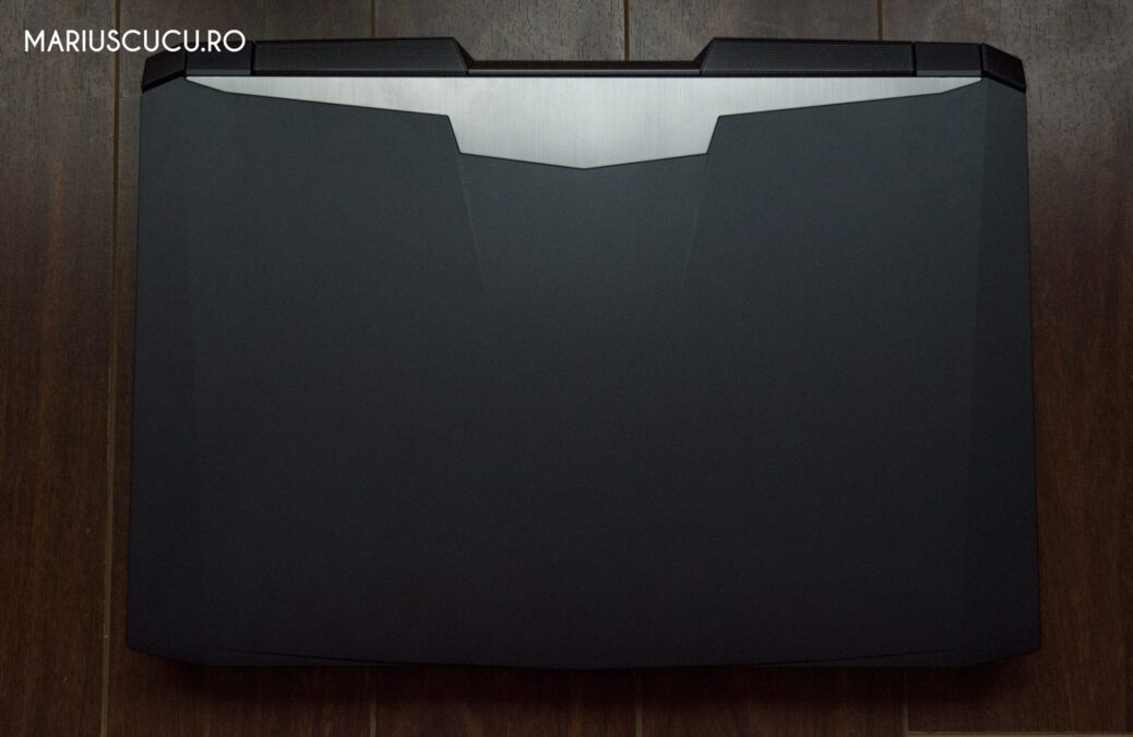 Am testat Clevo P775, un laptop de gaming, gaming, gaming...